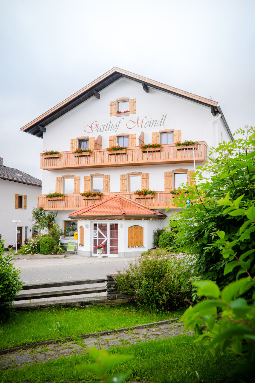 Gasthof Meindl - Restaurant und Zimmer im Bayerischen Wald